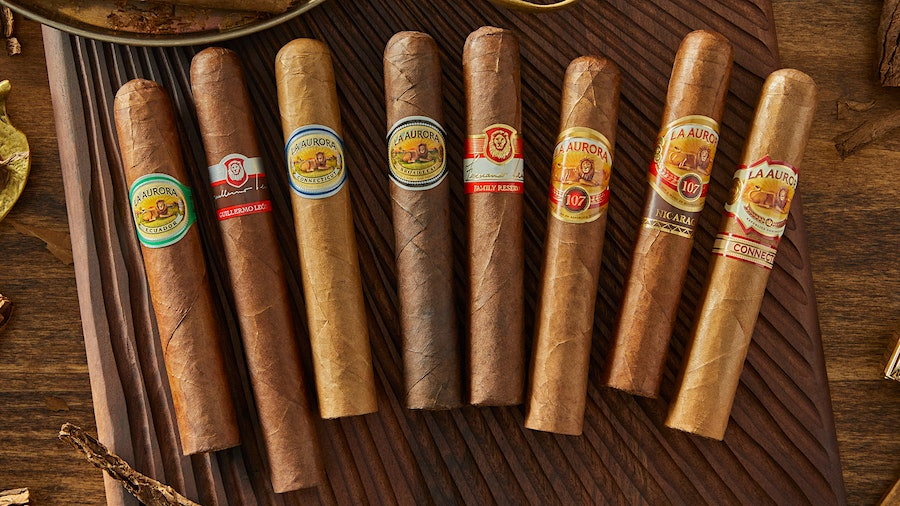 Cigar Samplers: Premium Bundles – Pyramid Cigars